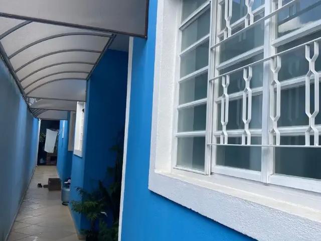 Casa / Sobrado para Venda em Taubaté/SP Monte Belo 3 Quartos