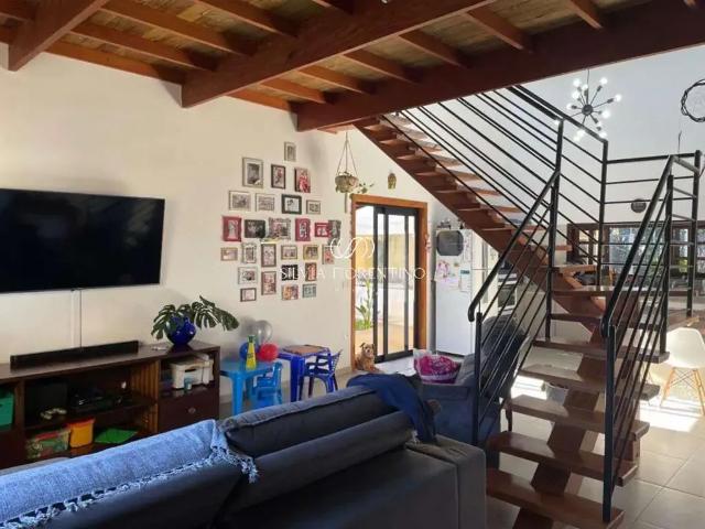 Casa / Sobrado para Venda em Taubaté/SP São Gonçalo 4 Quartos