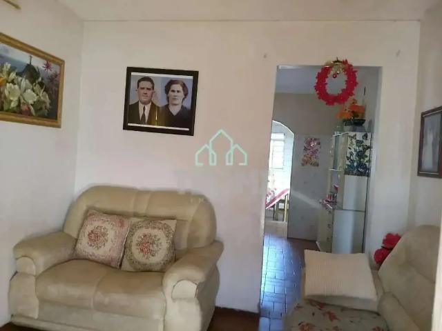 Casa / Sobrado para Venda em Taubaté/SP Parque Aeroporto 2 Quartos