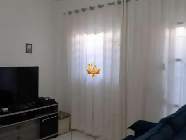 Casa / Sobrado para Venda em Taubaté/SP Parque Aeroporto 3 Quartos
