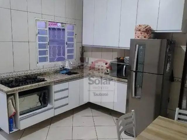 Casa / Sobrado para Venda em Taubaté/SP Parque Aeroporto 3 Quartos