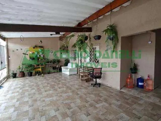 Casa / Sobrado para Venda em Taubaté/SP Parque Jaraguá 3 Quartos