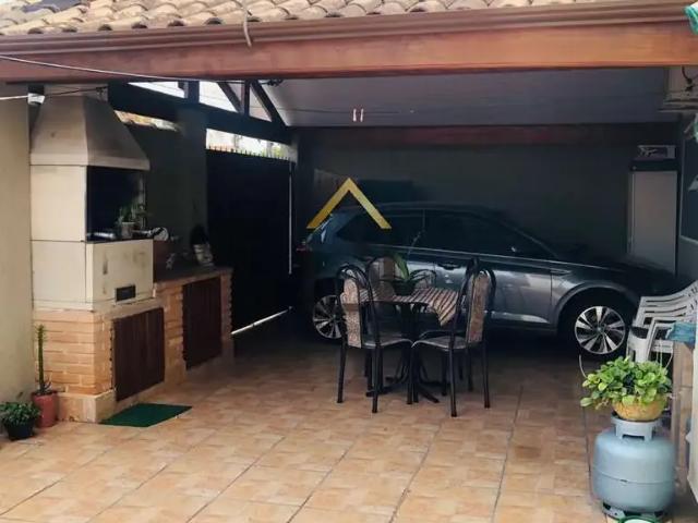 Casa / Sobrado para Venda em Taubaté/SP Parque Jaraguá 3 Quartos