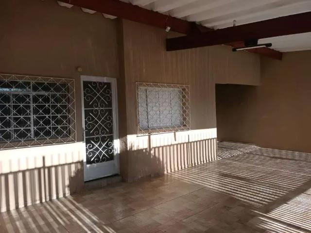 Casa / Sobrado para Venda em Taubaté/SP Parque Jaraguá 5 Quartos