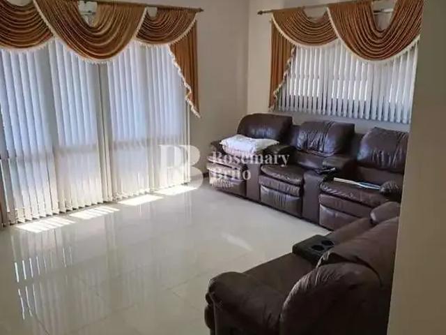 Casa / Sobrado para Venda em Taubaté/SP Parque São Cristóvão 3 Quartos