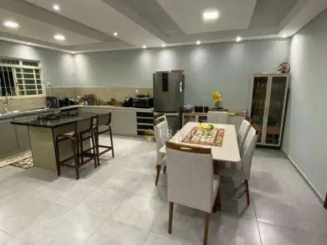Casa / Sobrado para Venda em Taubaté/SP Parque São Cristóvão 3 Quartos