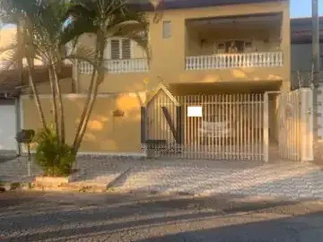 Casa / Sobrado para Venda em Taubaté/SP Parque São Luís 3 Quartos