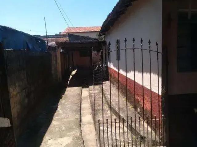 Casa / Sobrado para Venda em Taubaté/SP Parque Urupês 2 Quartos