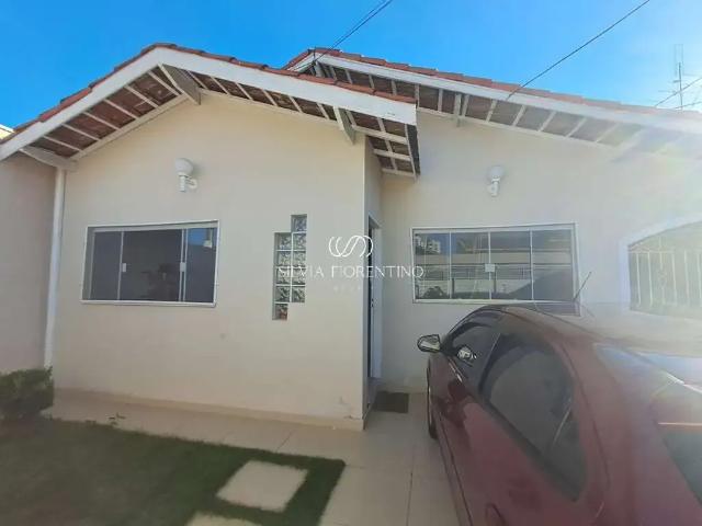 Casa / Sobrado para Venda em Taubaté/SP Parque Urupês 3 Quartos