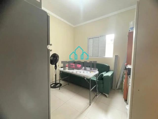 Casa / Sobrado para Venda em Taubaté/SP Pinhão 4 Quartos