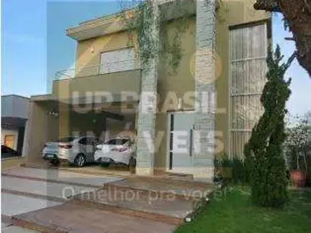 Casa / Sobrado para Venda em Taubaté/SP Piracangaguá 4 Quartos