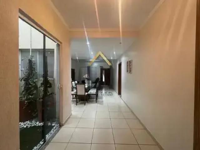 Casa / Sobrado para Venda em Taubaté/SP Piracangaguá 4 Quartos