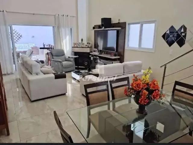 Casa / Sobrado para Venda em Taubaté/SP Piracangaguá 4 Quartos