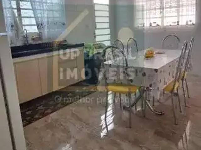 Casa / Sobrado para Venda em Taubaté/SP Recanto dos Coqueirais 3 Quartos