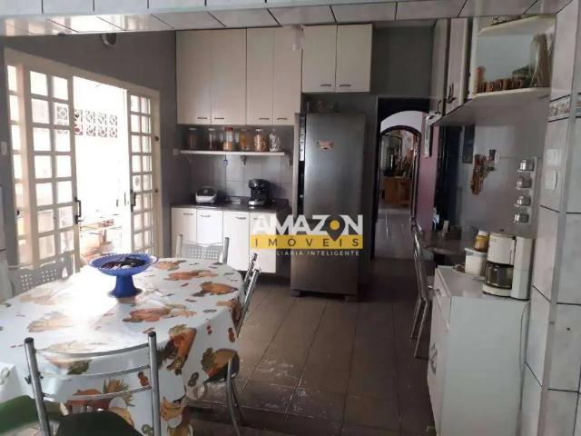 Casa / Sobrado para Venda em Taubaté/SP Recanto dos Coqueirais 3 Quartos