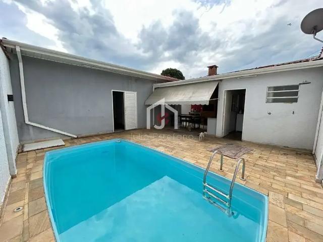 Casa / Sobrado para Venda em Taubaté/SP Recanto dos Coqueirais 3 Quartos