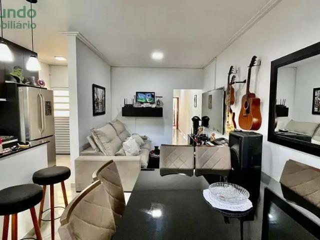Casa / Sobrado para Venda em Taubaté/SP Residencial Estoril 2 Quartos