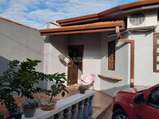 Casa / Sobrado para Venda em Taubaté/SP Residencial Estoril 2 Quartos