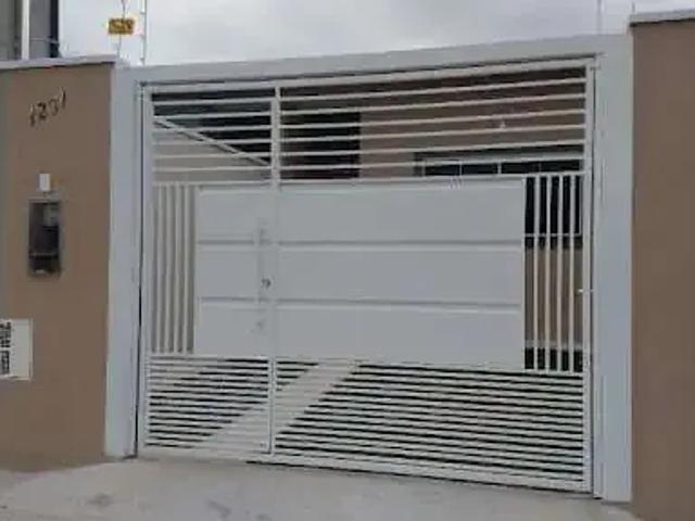 Casa / Sobrado para Venda em Taubaté/SP Residencial Estoril 2 Quartos