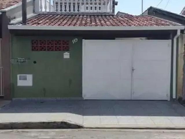 Casa / Sobrado para Venda em Taubaté/SP Vila Areao 2 Quartos