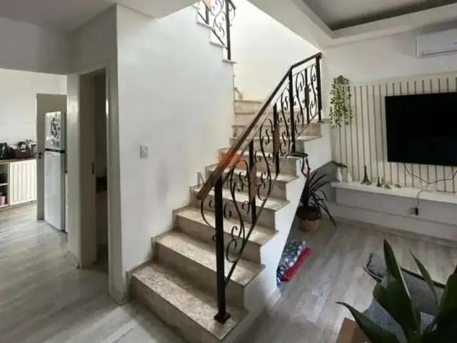 Casa / Sobrado para Venda em Taubaté/SP Vila Areao 3 Quartos
