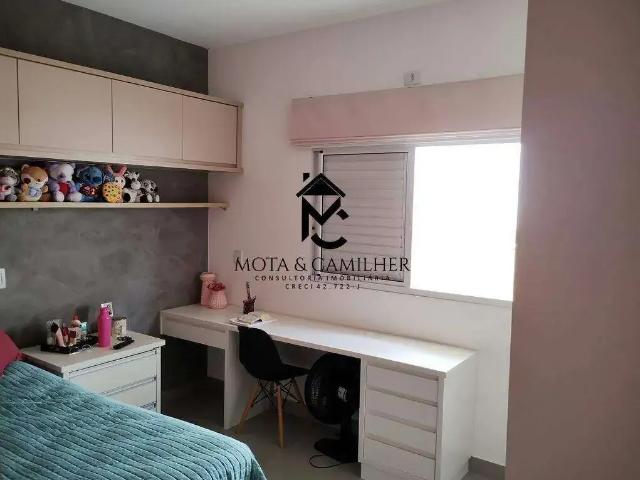 Casa / Sobrado para Venda em Taubaté/SP Vila Iapi 4 Quartos