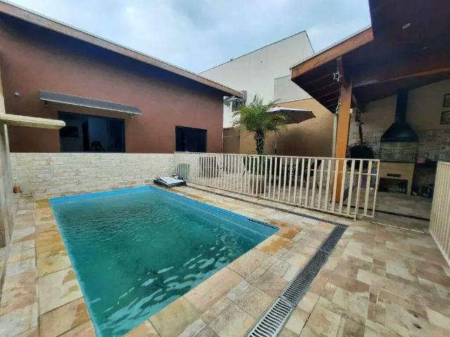 Casa / Sobrado para Venda em Taubaté/SP Vila Marly 3 Quartos