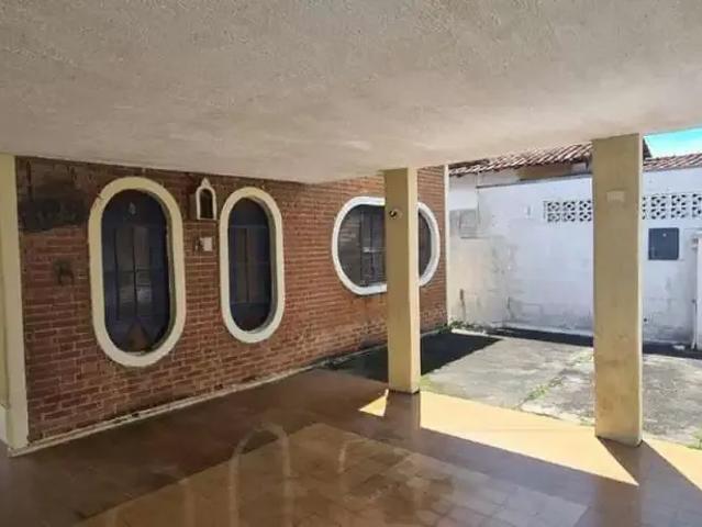 Casa / Sobrado para Venda em Taubaté/SP Vila Nossa Senhora das Graças 3 Quartos
