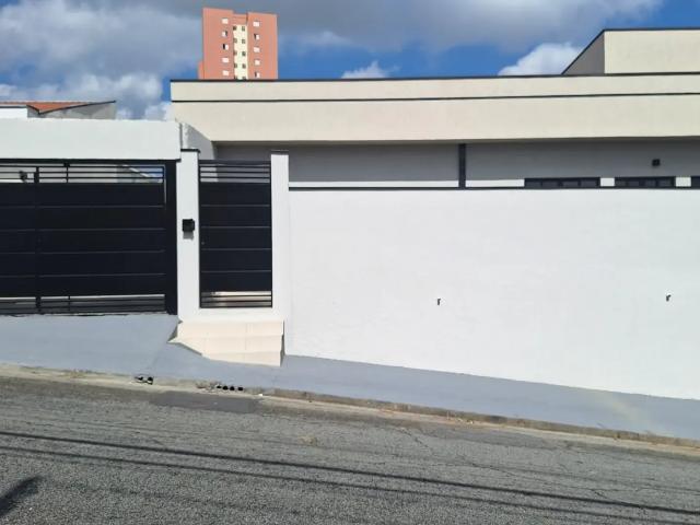 Casa / Sobrado para Venda em Taubaté/SP Vila Nossa Senhora das Graças 2 Quartos