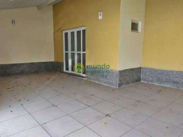 Casa / Sobrado para Venda em Taubaté/SP Vila Paulista 3 Quartos