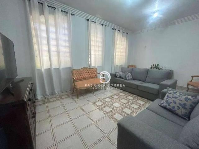 Casa / Sobrado para Venda em Taubaté/SP Vila São Geraldo 4 Quartos