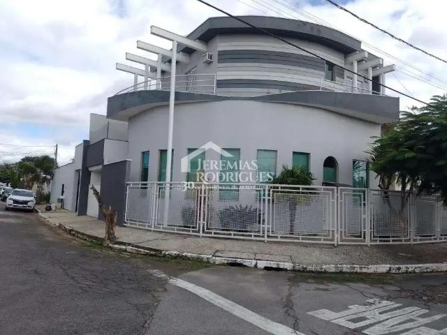Casa / Sobrado para Venda em Taubaté/SP Vila São Geraldo 3 Quartos