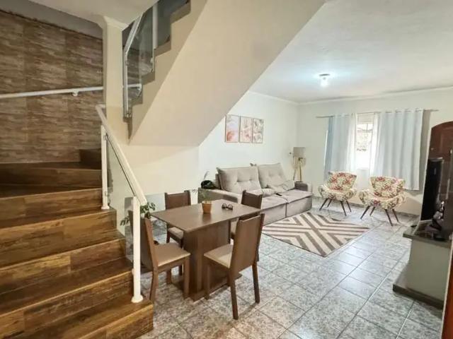 Casa / Sobrado para Venda em Taubaté/SP Vila São José 3 Quartos
