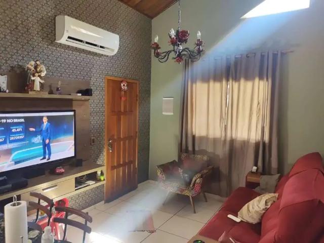 Casa / Sobrado para Venda em Taubaté/SP Vista alegre 2 Quartos