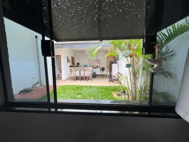 Casa / Sobrado para Venda em Taubaté/SP Vista alegre 2 Quartos