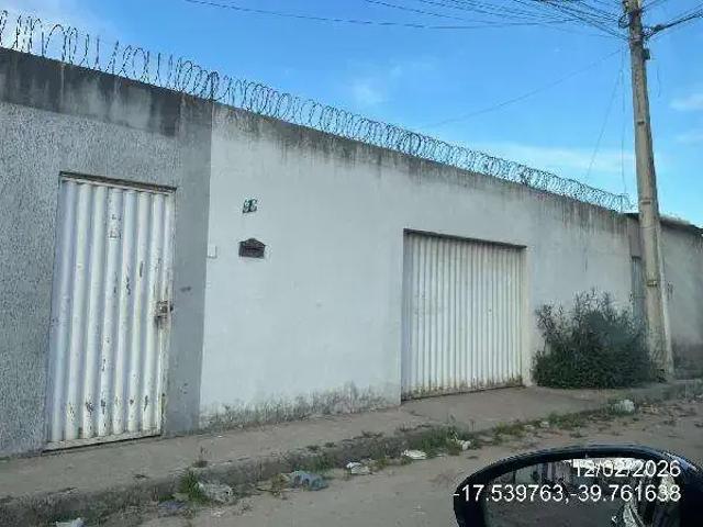 Casa / Sobrado para Venda em Teixeira de Freitas/BA Luís Eduardo Magalhães 2 Quartos