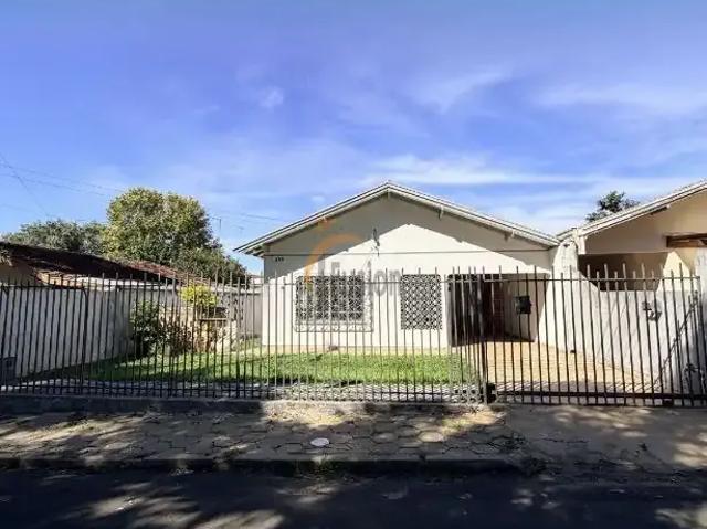 Casa / Sobrado para Venda em Telêmaco Borba/PR Centro 3 Quartos