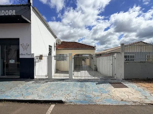 Casa / Sobrado para Venda em Telêmaco Borba/PR Centro 3 Quartos