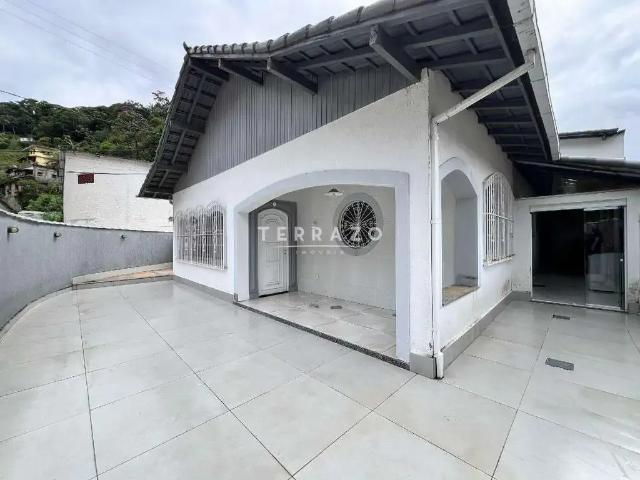 Casa / Sobrado para Venda em Teresópolis/RJ Meudon 3 Quartos