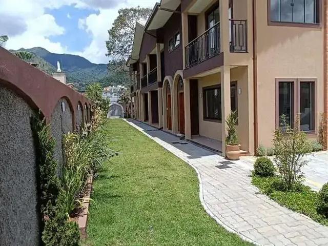 Casa / Sobrado para Venda em Teresópolis/RJ Nossa Senhora de Fátima 3 Quartos
