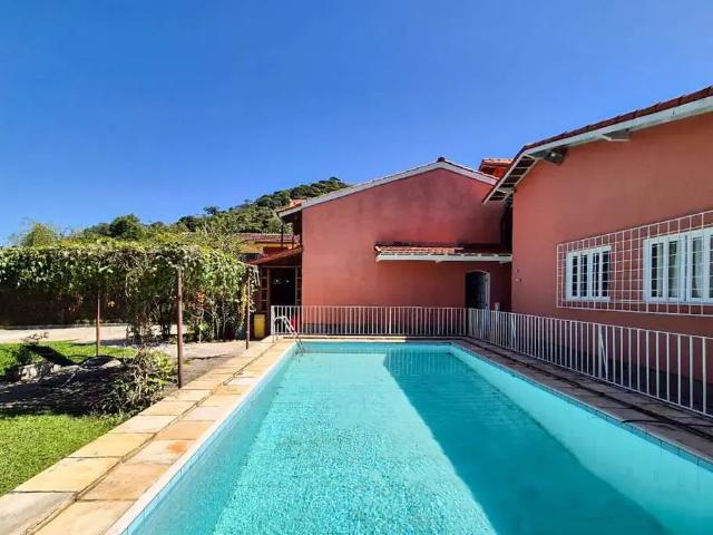 Casa / Sobrado para Venda em Teresópolis/RJ Nossa Senhora de Fátima 6 Quartos