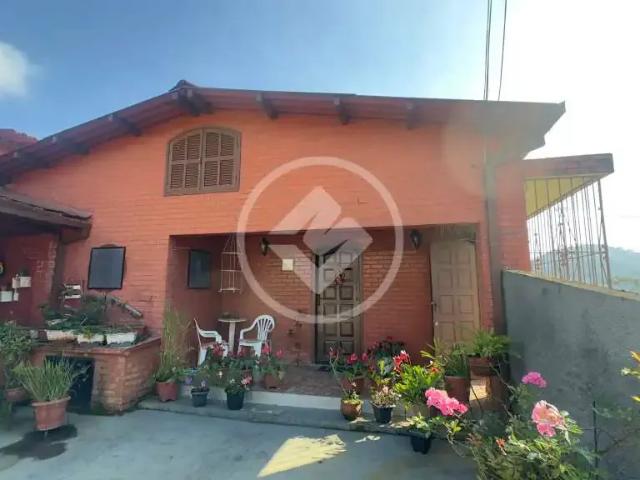 Casa / Sobrado para Venda em Teresópolis/RJ Agriões 2 Quartos