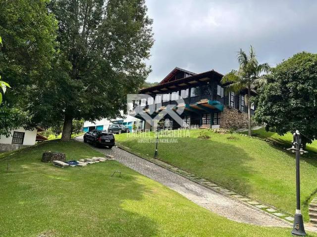 Casa / Sobrado para Venda em Teresópolis/RJ Albuquerque 10 Quartos