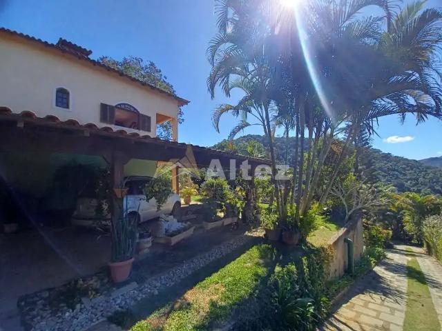 Casa / Sobrado para Venda em Teresópolis/RJ Albuquerque 2 Quartos