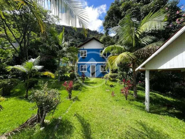 Casa / Sobrado para Venda em Teresópolis/RJ Albuquerque 2 Quartos