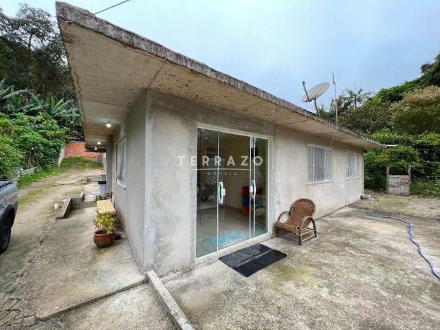 Casa / Sobrado para Venda em Teresópolis/RJ Albuquerque 2 Quartos