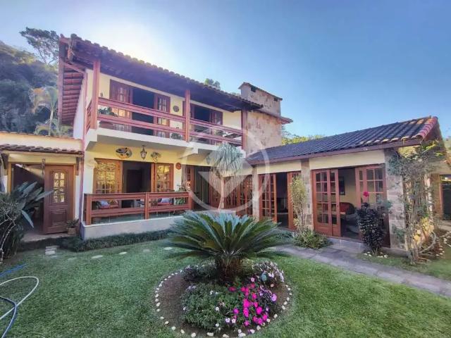 Casa / Sobrado para Venda em Teresópolis/RJ Albuquerque 2 Quartos