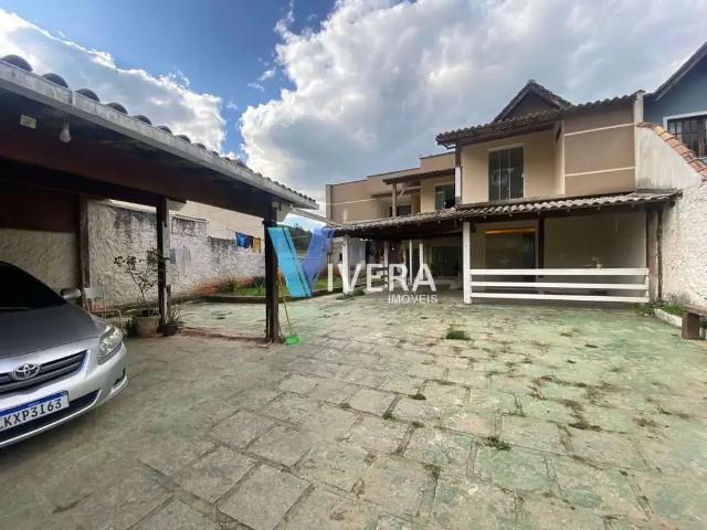 Casa / Sobrado para Venda em Teresópolis/RJ Albuquerque 3 Quartos