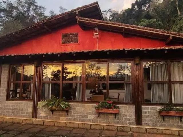 Casa / Sobrado para Venda em Teresópolis/RJ Albuquerque 3 Quartos