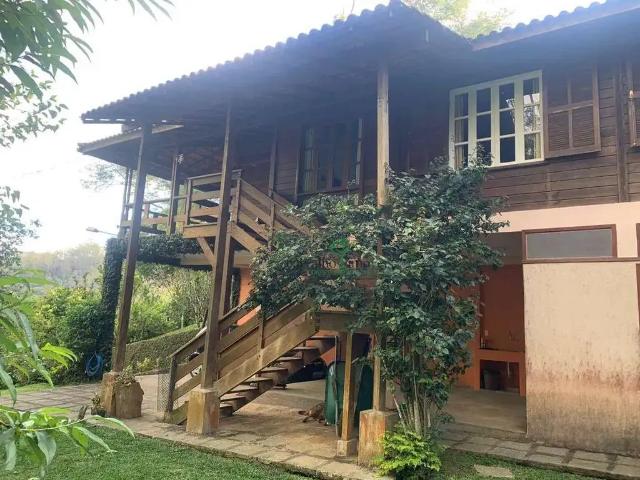 Casa / Sobrado para Venda em Teresópolis/RJ Albuquerque 3 Quartos